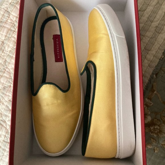 Vibi Venezia | Shoes | Almostnew Vibi Venezia Yellow Gold Satin Slipon ...